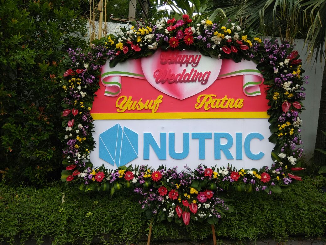 Karangan Bunga di Depok - TOKO BUNGA ONLINE